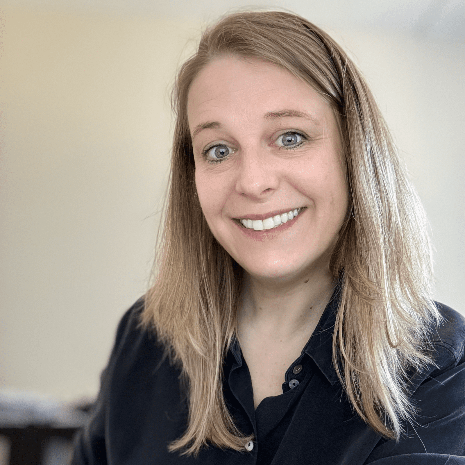 How to Support Schizophrenia in the Workplace | Medigold